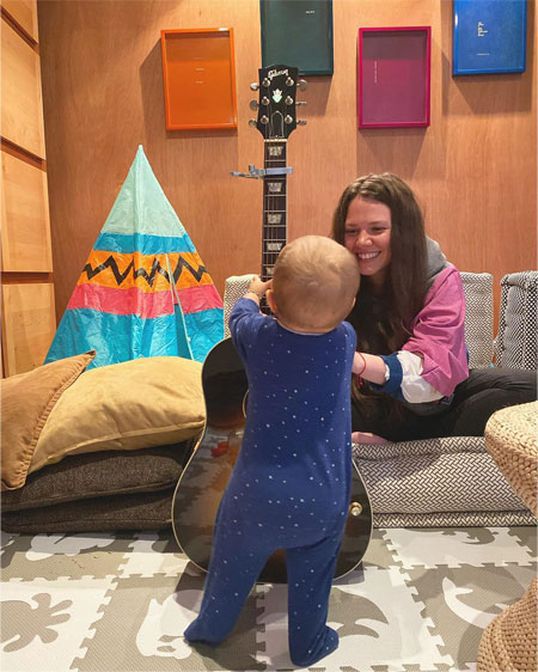 La cantante Joy y su pareja compartieron una foto de su hija Noah en ...