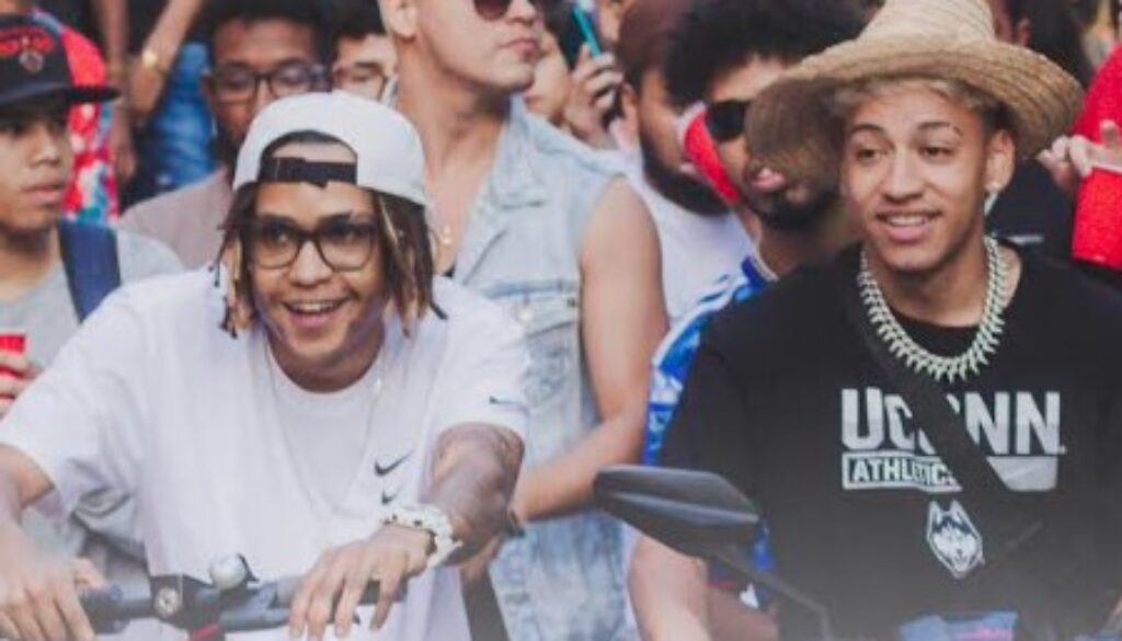 Junior Caldera lanza ENVIDIOSO junto a Trainer - Artistas Valientes