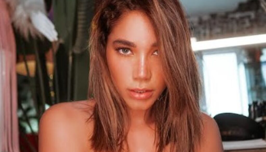 Beronika presenta su arriesgado tema ”Stripper” La reina de belleza que nos hace bailar con este ...