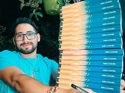 Alejandro Sequera: el escritor venezolano que conquista corazones con ...